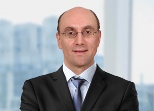 Team – Second Renaissance Fund